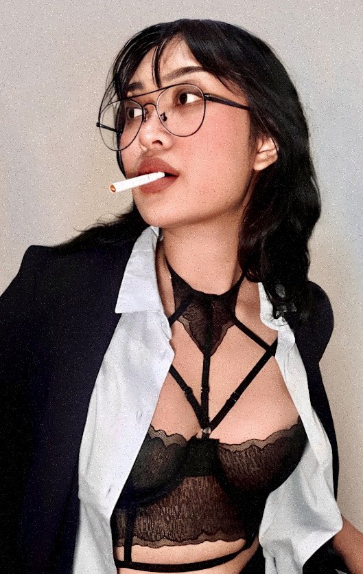 Nova Nada on Twitter: "She calls me daddy too 😋 https://t.co/h9KUMpXkJN" / Twitter