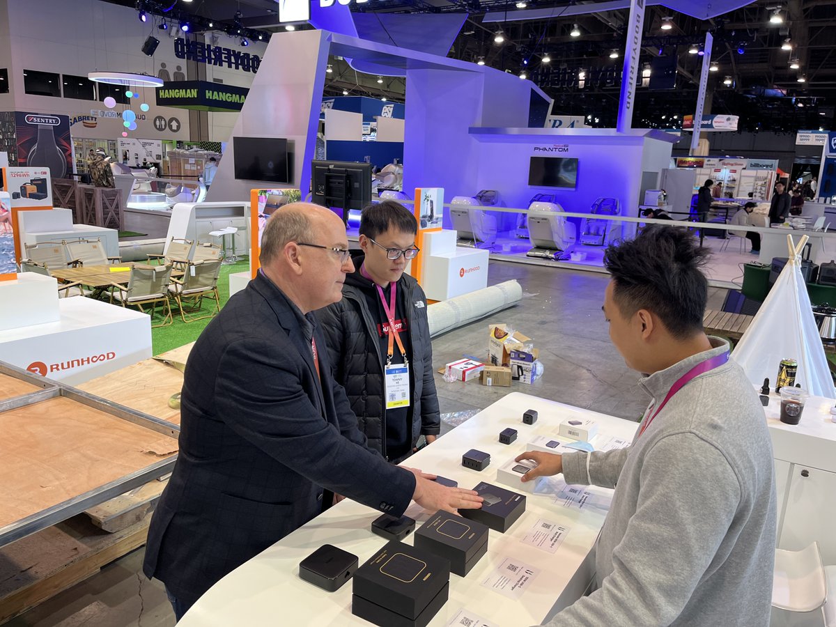 Ugreen on Twitter: "Join us at CES 2023! A close-up view of Ugreen. Find us in Central Hall ...