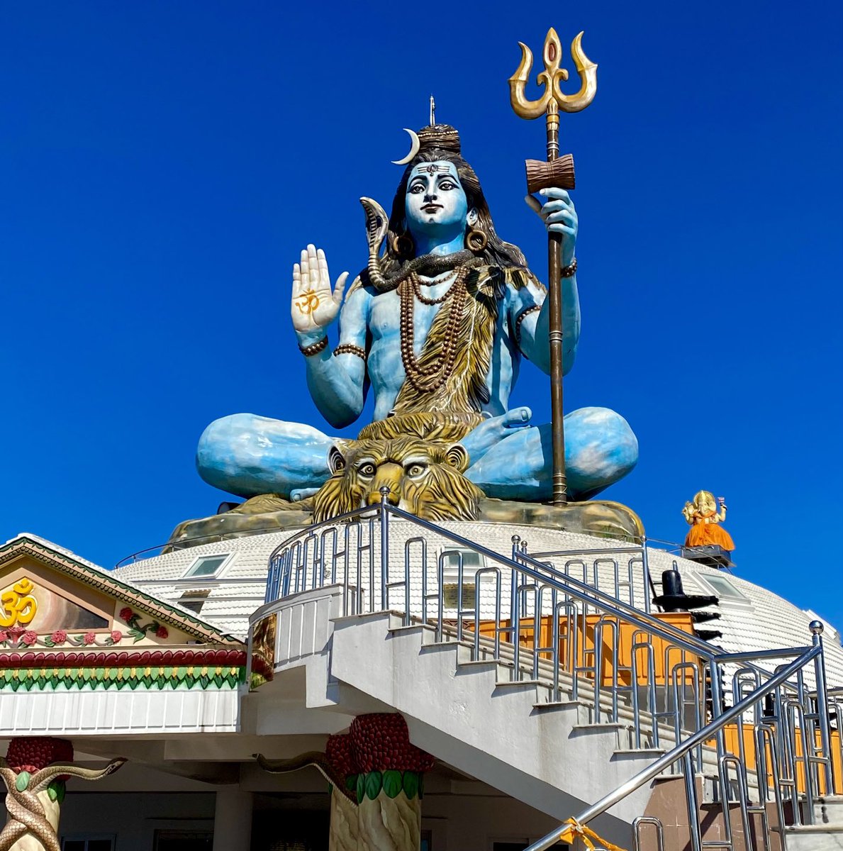 Hari Devkota on Twitter: "हर हर महादेव🙏 #Pokhara #ポカラ #ネパール #Nepal"