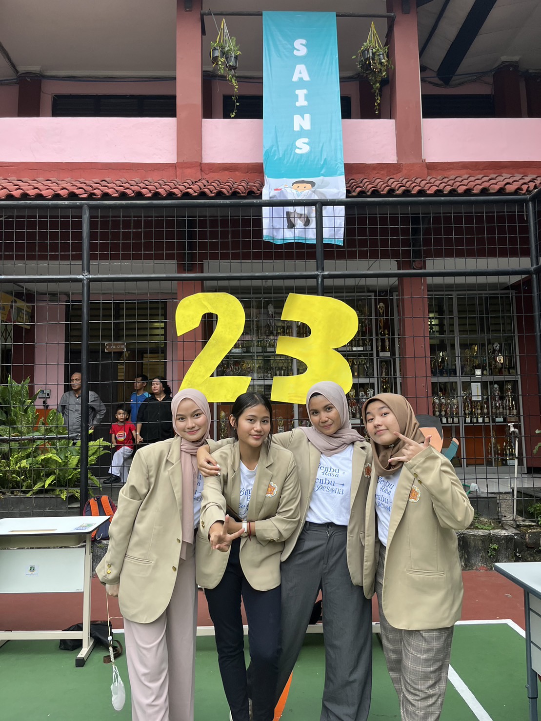 liza 🫧 on Twitter: "cgts dumps 🧐 https://t.co/EzoR1AS4a7" / Twitter