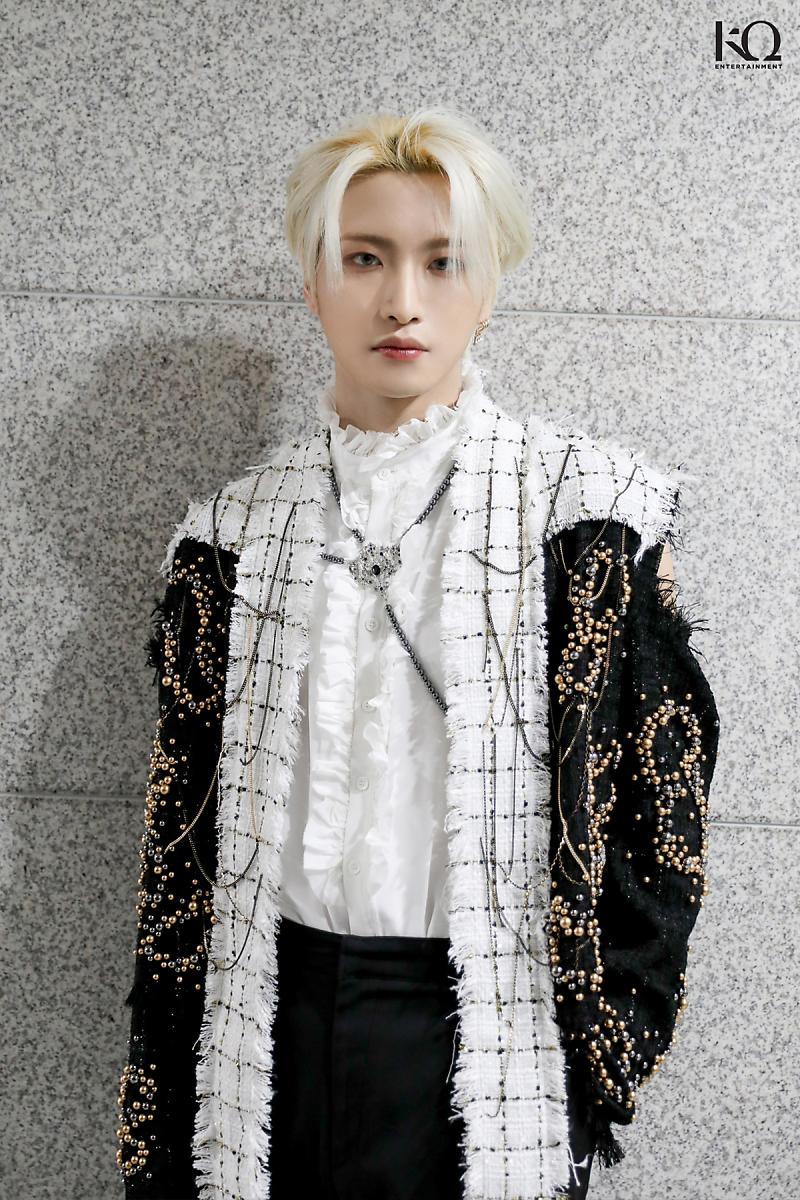 1024 on Twitter: "[📷] 2022 Year-end Stages Behind Photos #ATEEZ #에이티즈 @ATEEZofficial https://t ...