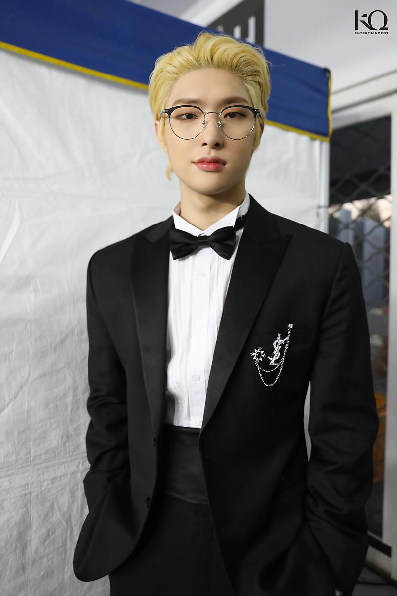 1024 on Twitter: "[📷] 2022 Year-end Stages Behind Photos #ATEEZ #에이티즈 @ATEEZofficial https://t ...