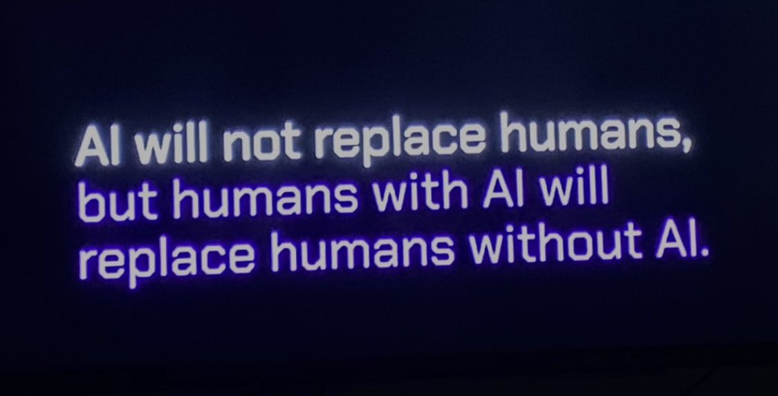 Can Ai Replace Humans At Work Fronty - vrogue.co Can Ai Replace Humans At Work Fronty - vrogue.co