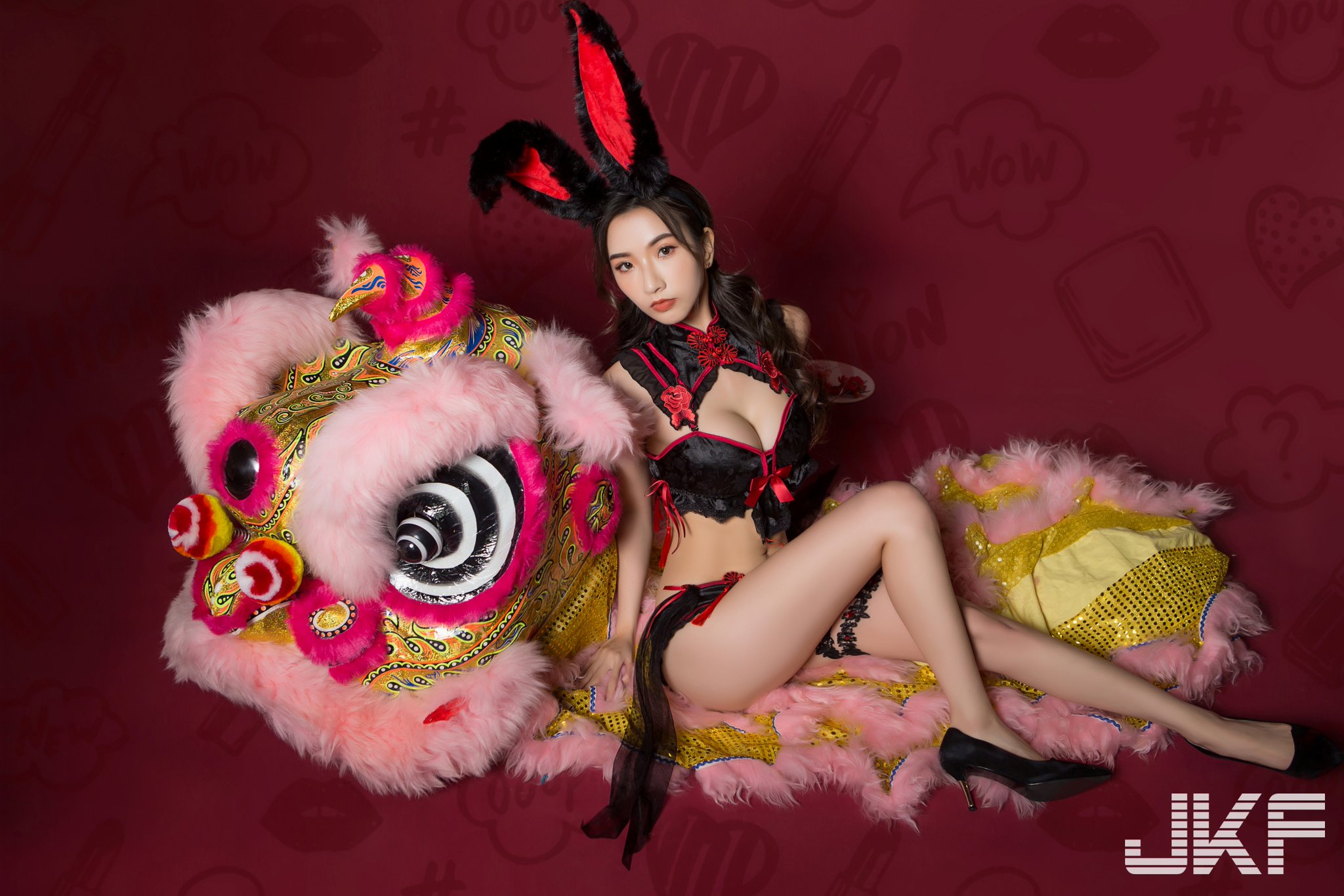JKF on Twitter: "JKF 女郎 刷刷 ShaSha Bunny Girl in New Year 來到生肖「兔年」的初始，刷刷扮演成新春最受寵的兔女郎，準備陪伴大家一起度過這冷 ...