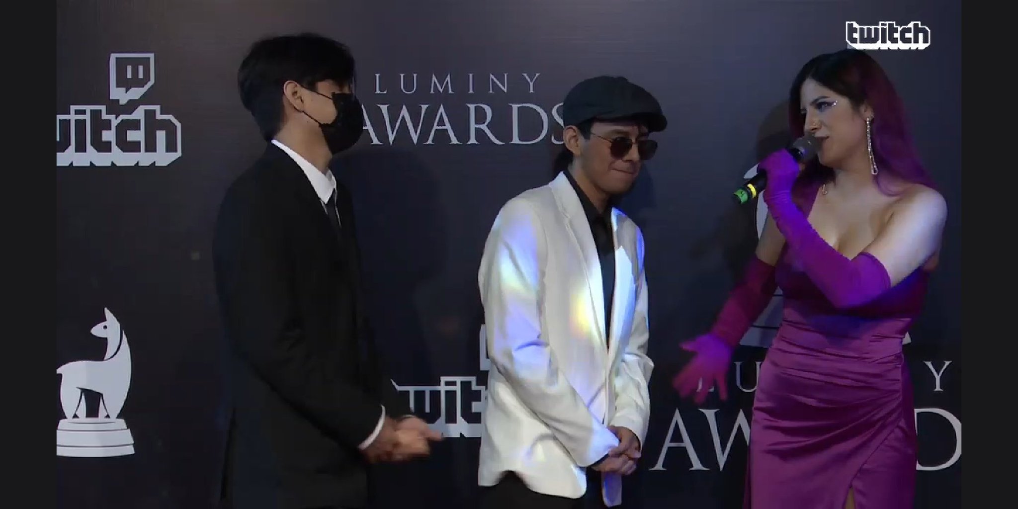 Los Locochones on Twitter: "son @locochoncin @Duxorethey los tetones y @Lucasta_1 aaaaaaaaaaaaa ...