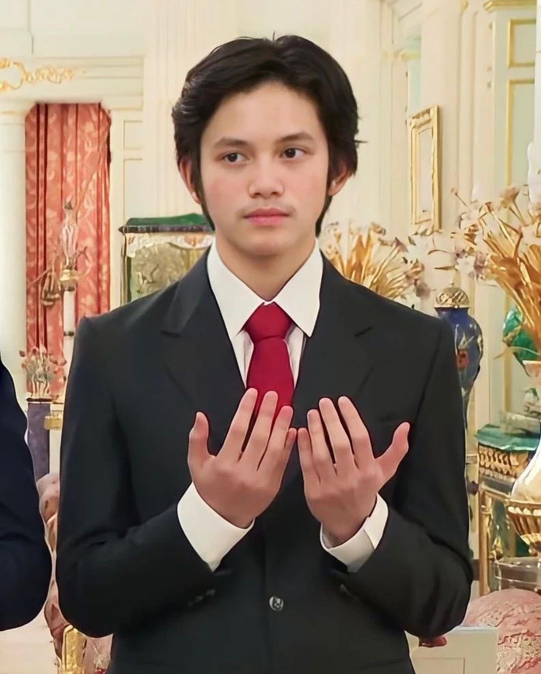 Januar Haikal on Twitter: "Dan yang ini adalah the famous son of Jefri bolkiah, Prince Faiq ...