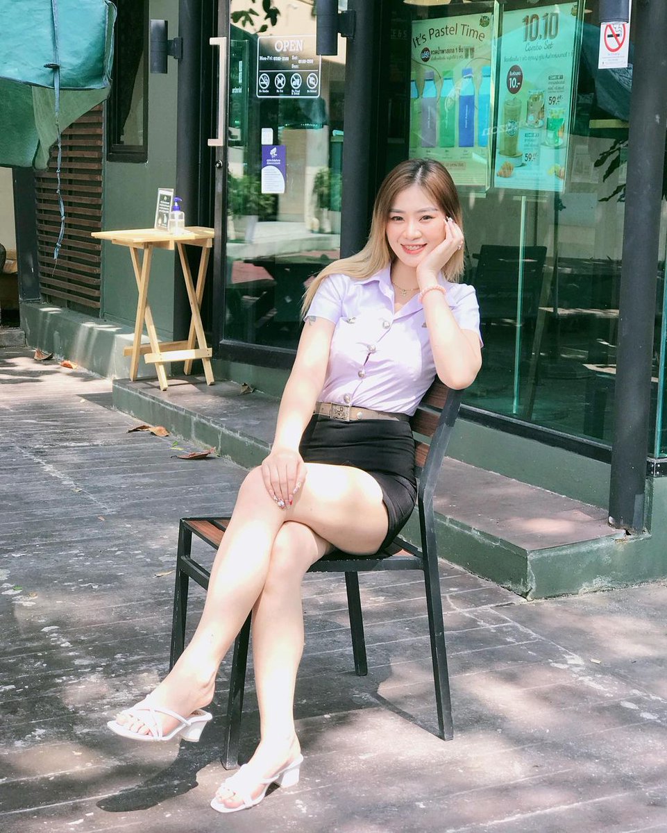 GIF on Twitter: "Ig..soaea.arthitiya"