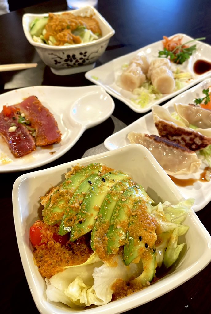 Enzo305.eth | 0️⃣3️⃣0️⃣5️⃣.eth | enzo.email.eth on Twitter: "#ENS onboarding over some sushi. 🤌🏽🍣🍱🔥"