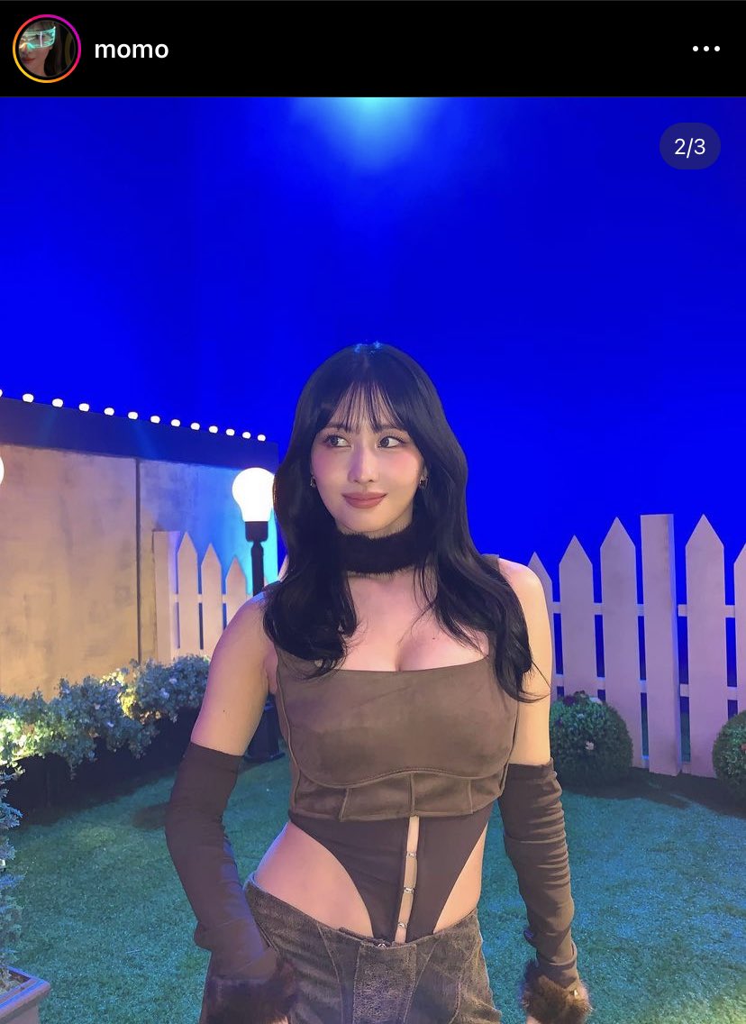 ⋈ Bling .ೃ ⋈ on Twitter: "All I see is momo completely rocking this outfit 😔🫶 these netizens ...