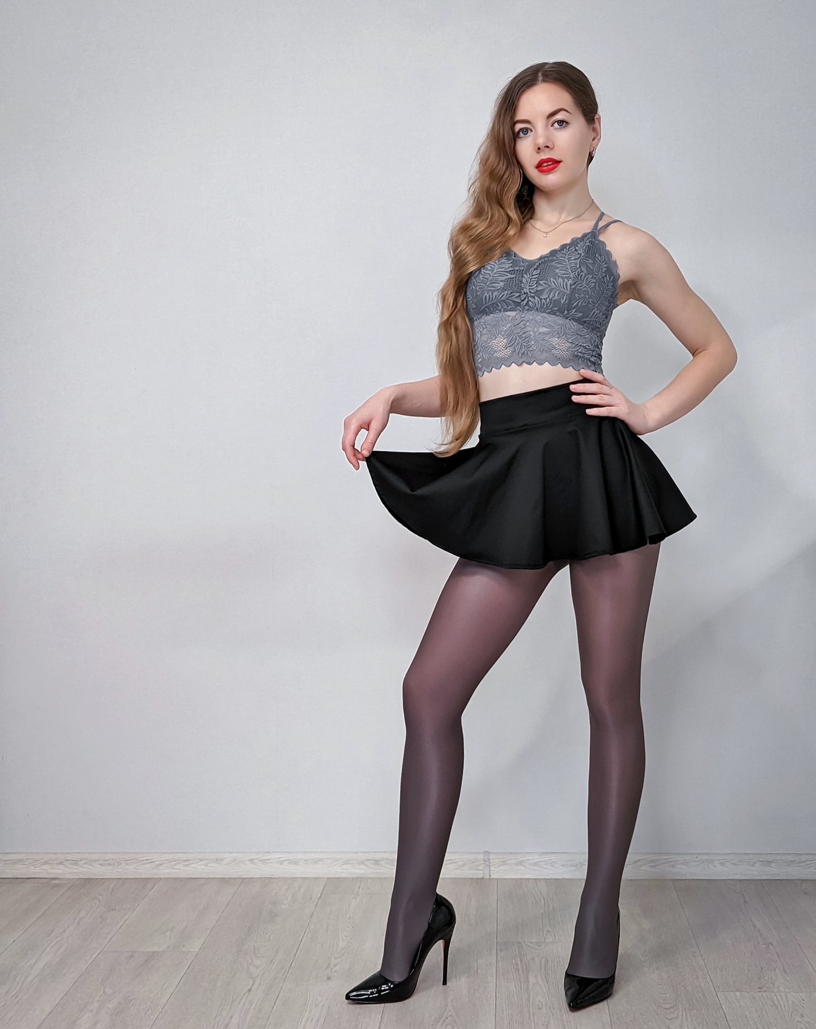 Tatiana Kurdyumova on Twitter: "Retweet if you like this shiny outfit on me ️ https://t.co ...