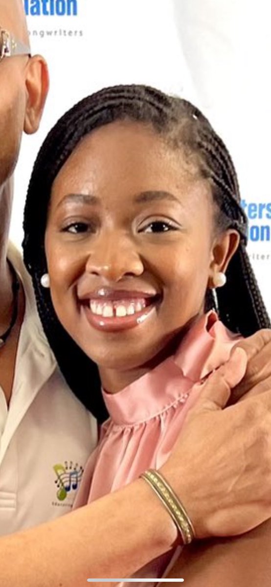 Back Wood™️ On Twitter Lmaooooooo She Blockked Me😂🥺 Fucked Up Ass