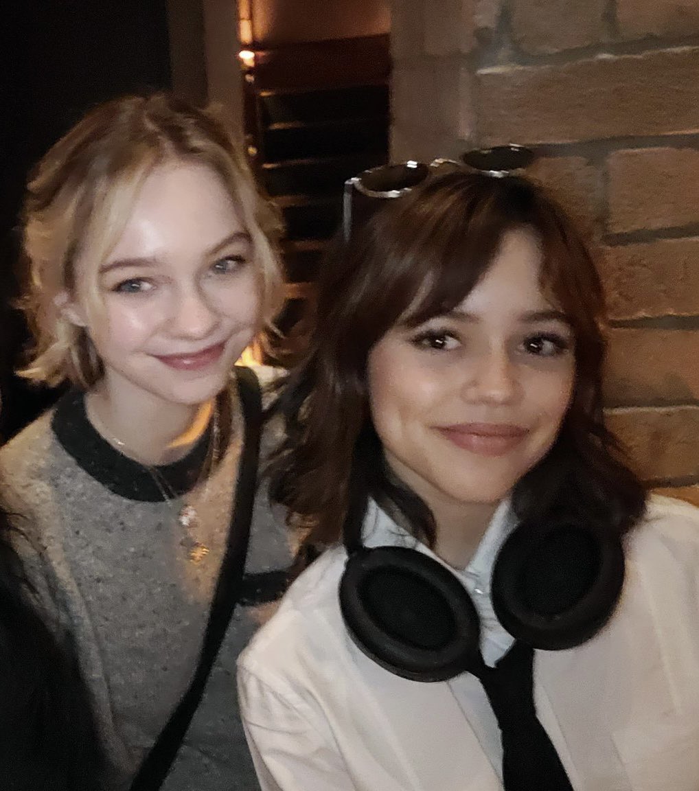 emizita | au's wenclair 📌 on Twitter: "a jenna passou mó tempão com o percy e as fotos tudo em ...