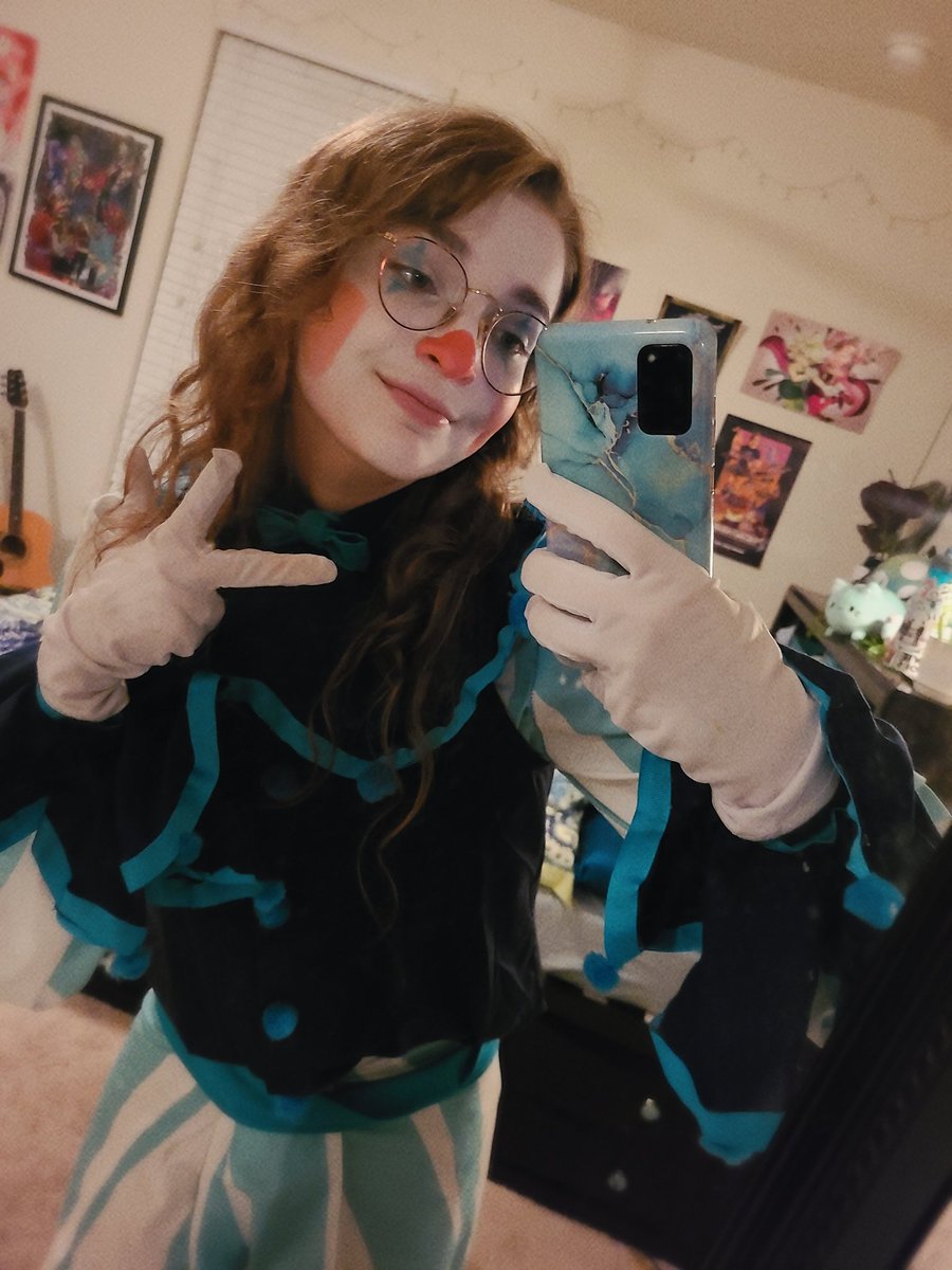 「More 」|Cheesy (Commissions OPEN!) 🦆🧀👼🤡のイラスト