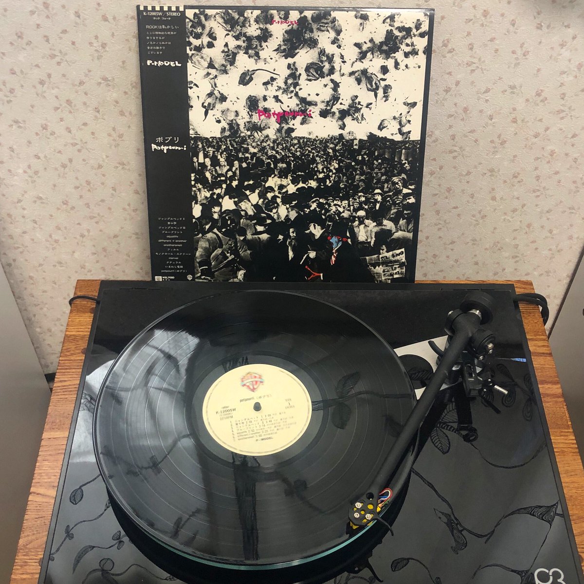 Tabatamitsuru on Twitter: "【レコード】P-Model - Potpourri 81年日本盤org. 久しぶりに棚から。3rd. 実はこのアルバムが発売される以前の ...