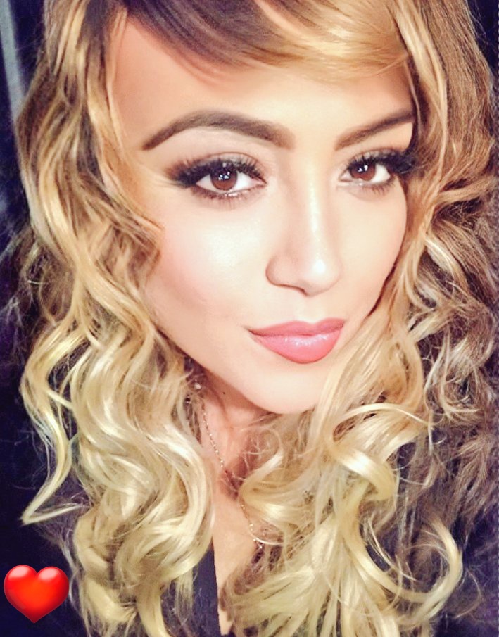 Vicky G 🌎 on Twitter: "Noches... 💋"