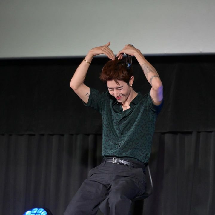 ญาโตตามวัย หัวใจ GOT7 💜 ️💚🥰 on Twitter: "RT @nuy_1992: ด้อมนี้มันดีย์ แบบดีย์ ชื่นใจละ💜 ️ #MTBB ...