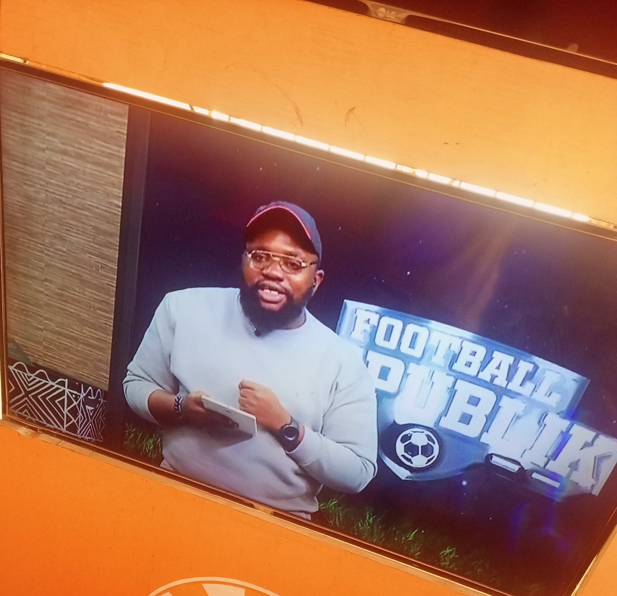 Ezekoye John C on Twitter: "@Buchi_Laba @CoolFMNigeria @AmBrownish Was watching today! https://t ...