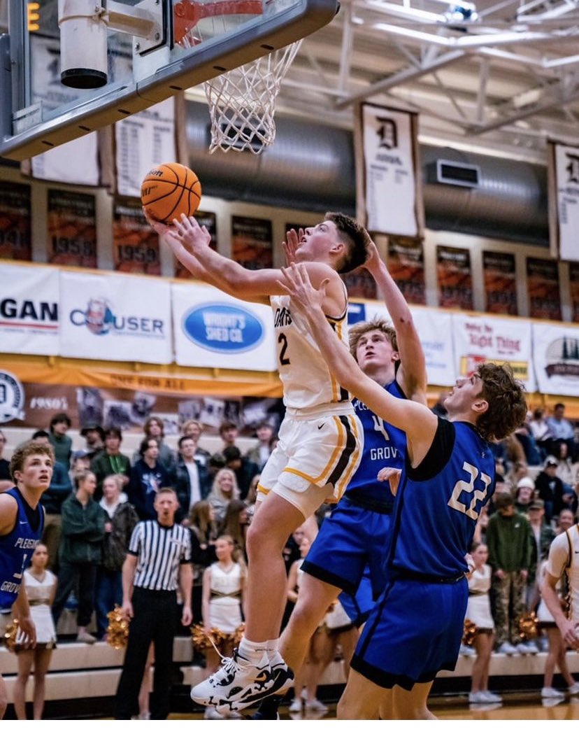 KONGO basketball on Twitter: "Colby Whicker 2023 6’2” CG with 15 pts, 7 reb, 2 steals in a big ...