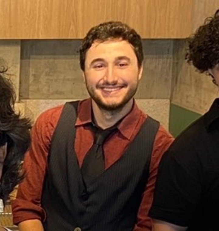 🚪Thiago Fritz Todo Dia Com Alguma Porta🚪 on Twitter: "@Ga_Pazini @SerieOrdemP QUEM É ESTE https ...