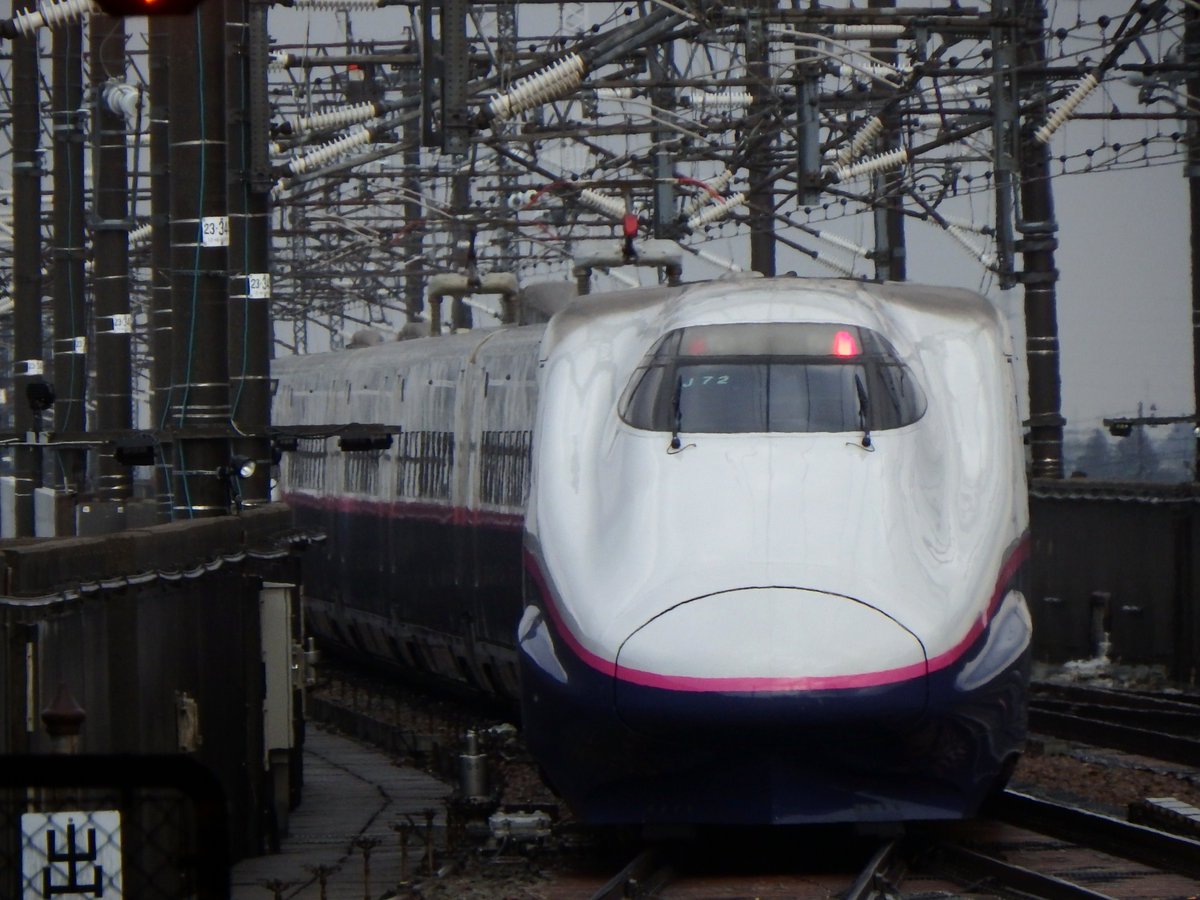にいてつ on Twitter: "E2系J72編成上越新幹線とき313号新潟行き上越新幹線燕三条 E2系での運用最終日 ガーラ湯沢からの回送から始まる運用も今日で最後"