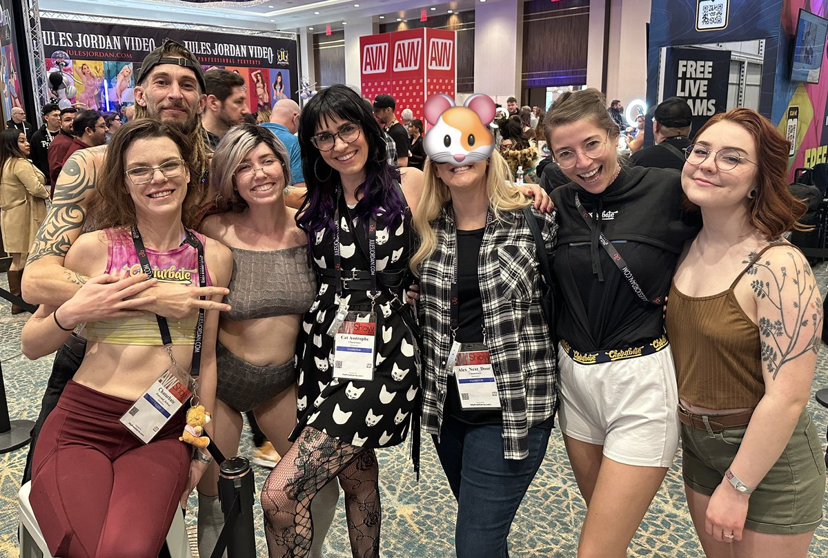 Alex On Twitter Super Fun Time In Vegas At The AVN s Cat alex-on-twitter-super-fun-time-in-vegas-at-the-avn-s-cat
