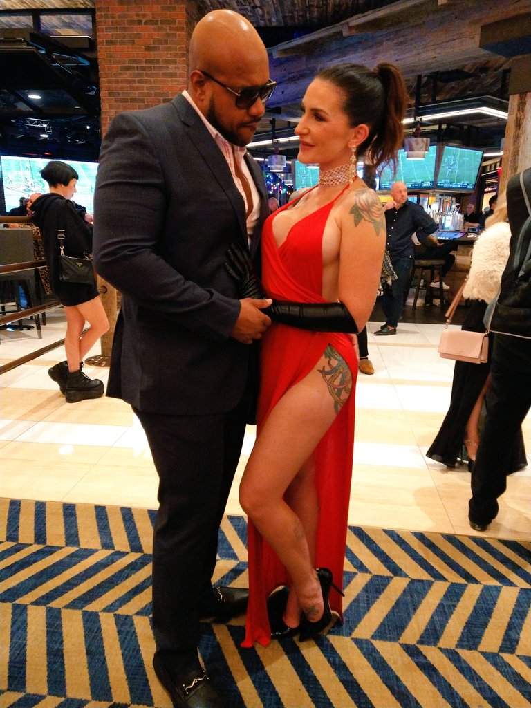 TheRealBigTre on Twitter: "Had Such a Great Night at @avnawards...Thank You @LinzeeXXX ...