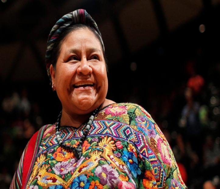 fonema.mx on Twitter: "UN DÍA COMO HOY NACIÓ RIGOBERTA MENCHÚ. Es una ...