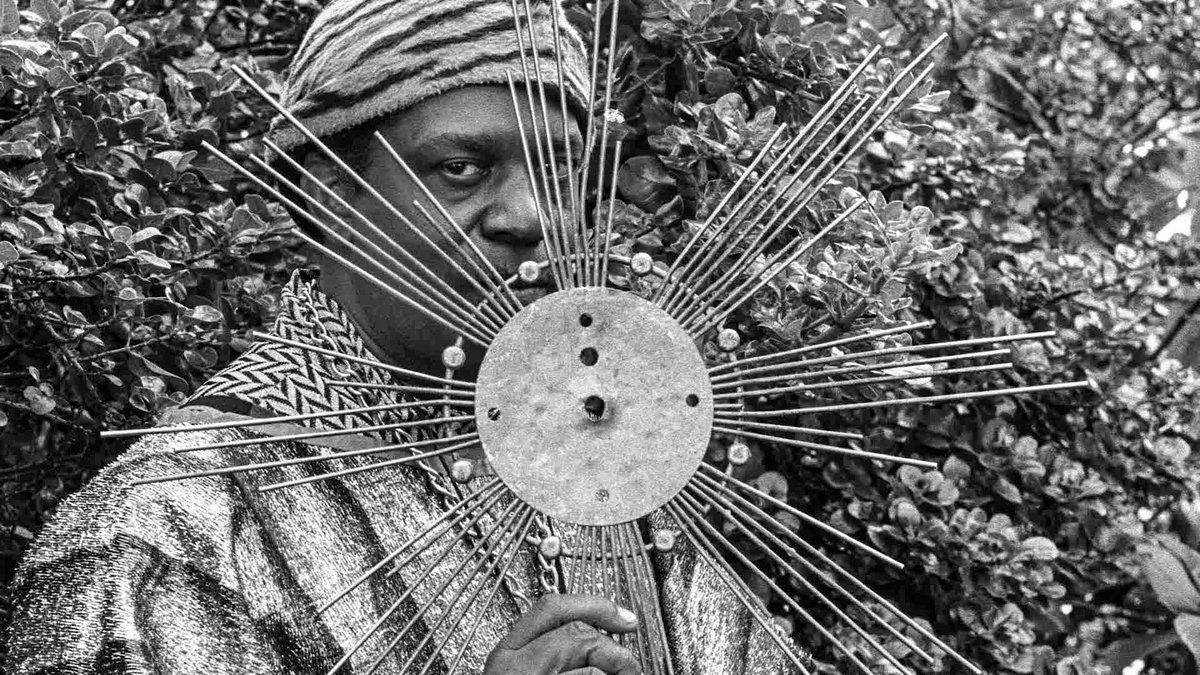 Criterion Collection's Threads – Thread Reader App