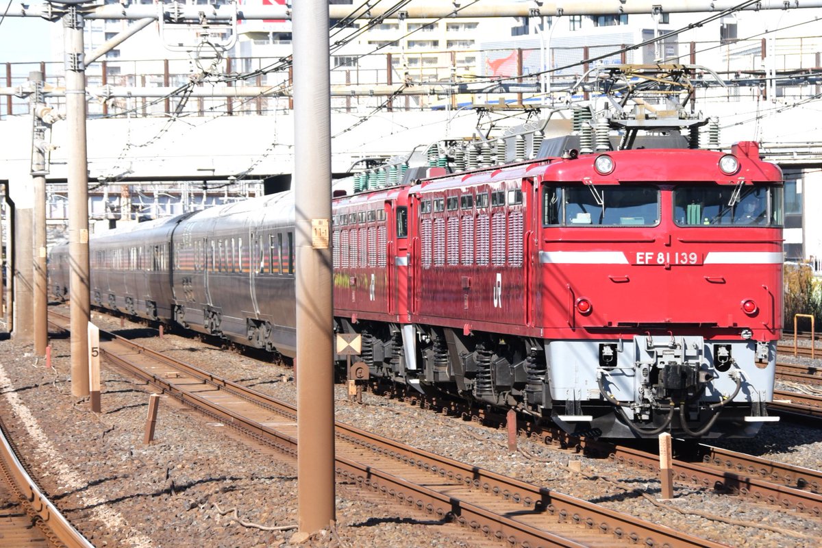 クハネ130貨物好き on Twitter: "EF81-139+EF81-98+カシオペア 大宮と鶯谷で撮影。久々に、午前中に上がってくるカシオペアを撮影できました。 #EF81 # ...