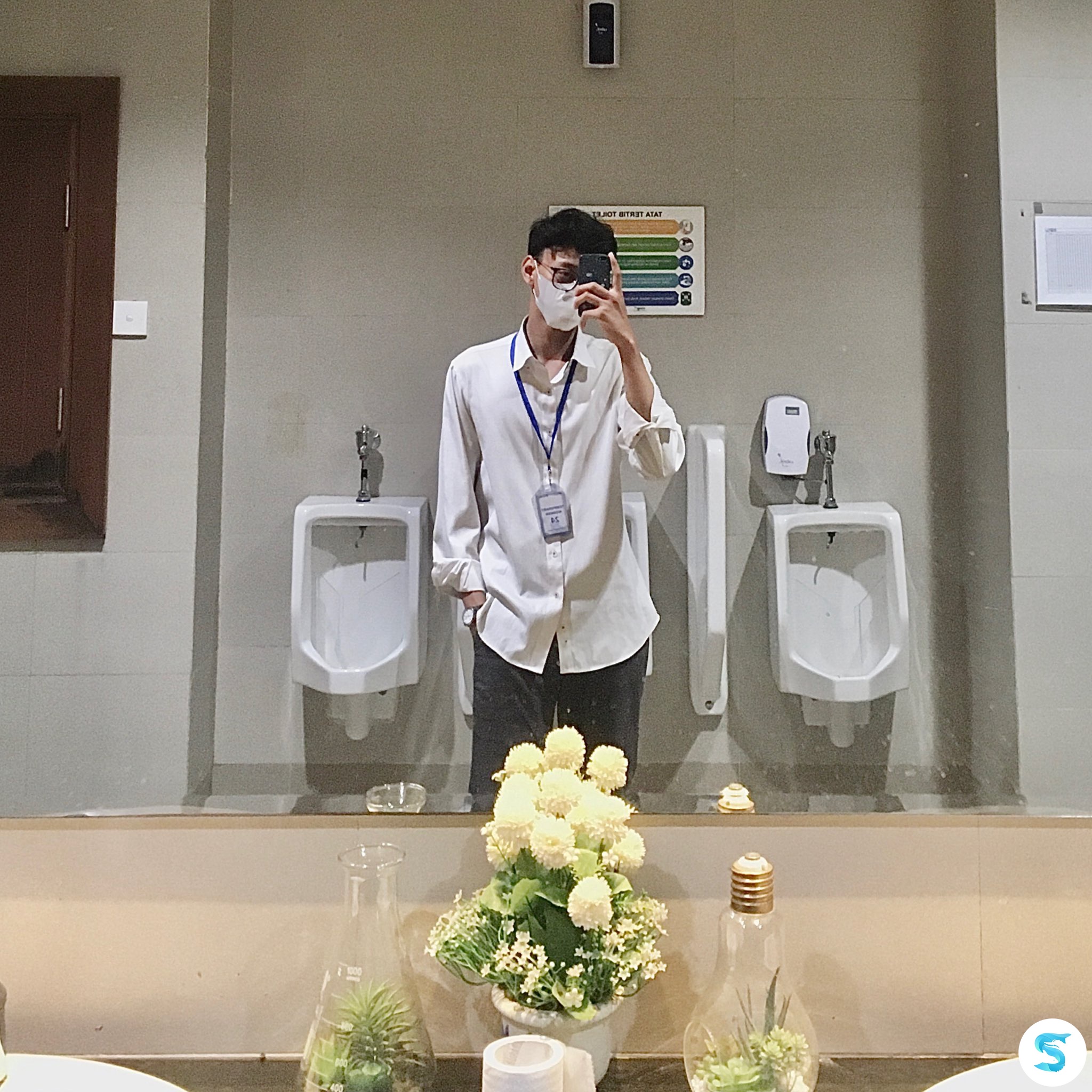 🦈 SUROBOYOFESS 🐊 on Twitter: "share foto kalian waktu kerja dong, yang belum kerja semoga cepet ...