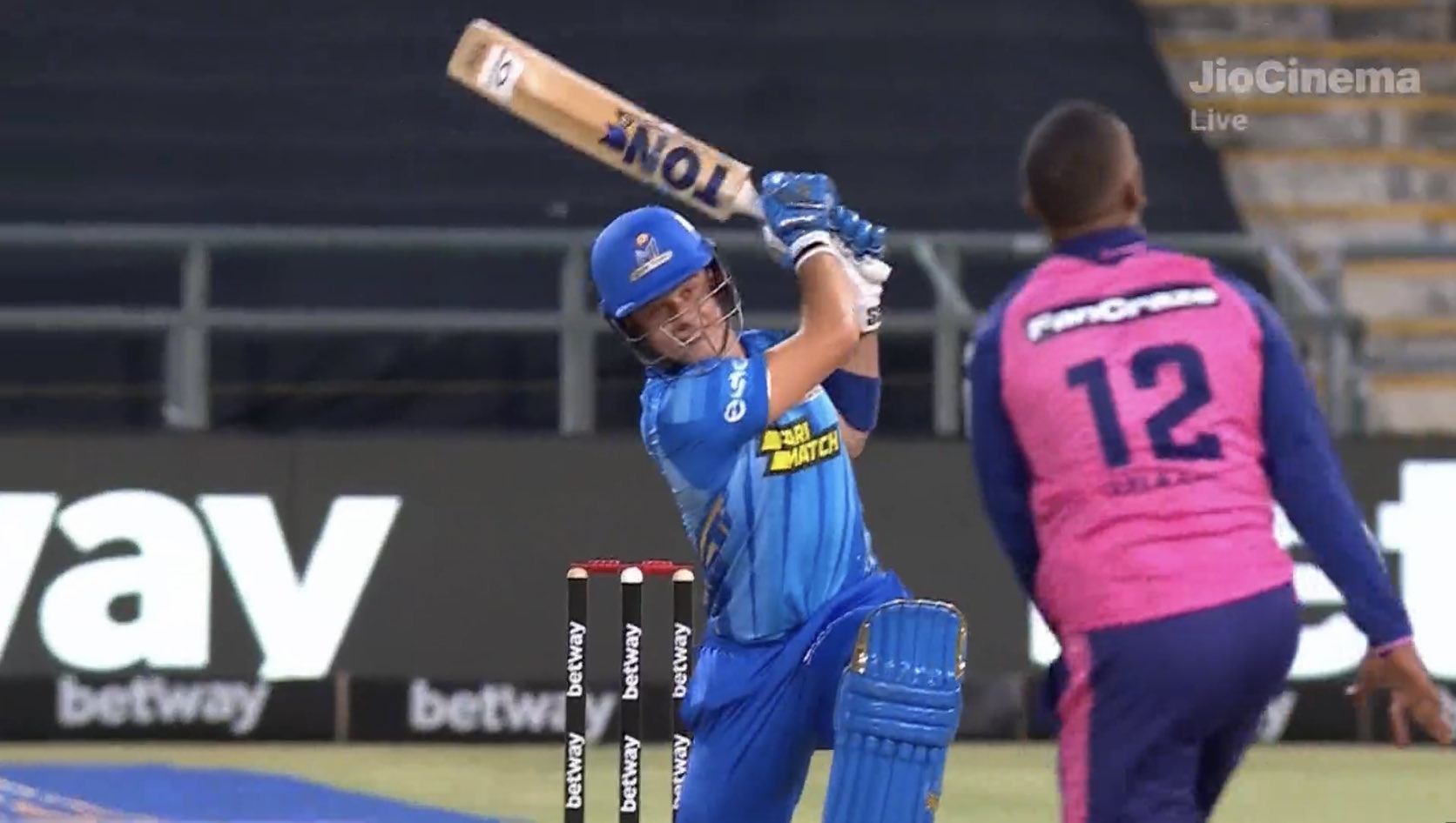 Mufaddal Vohra on Twitter: "A no look six to bring up a fifty for Dewald Brevis - what a player ...