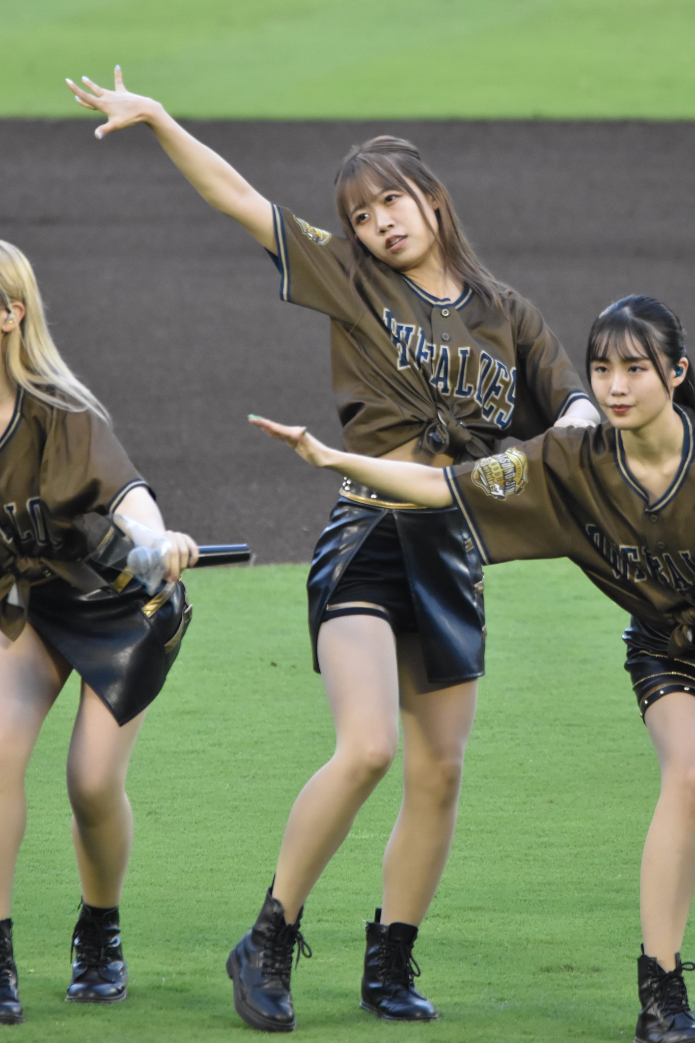 ヤン on Twitter: "2022.8.16(Tue.) ほっともっとフィールド神戸 BsGirls2022 360 REINAさん #BsGirls #Bs2022 #オリックス ...