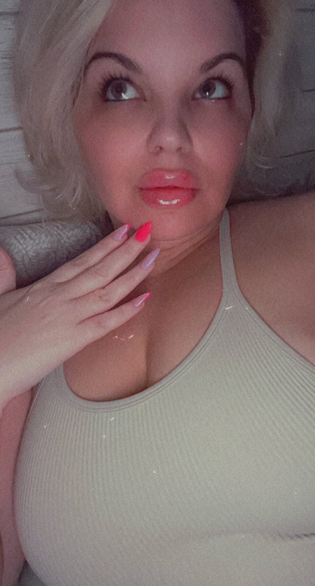 ATL ⚽️ MOM on Twitter: "I look like a blowup doll"