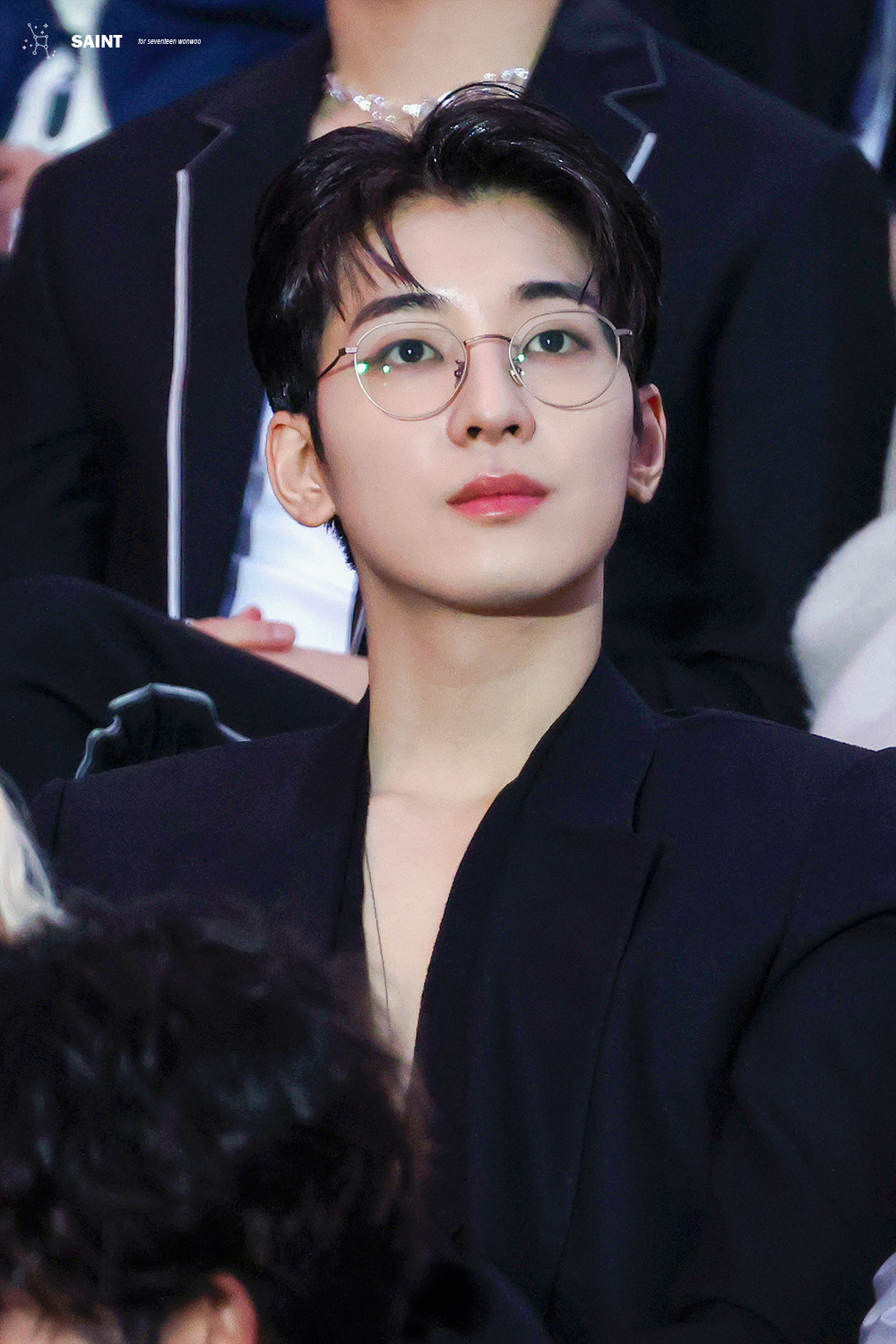 원우😺SAINT 세인트 on Twitter: "230107 골든디스크 #세븐틴 #SEVENTEEN #원우 #WONWOO #냥 #세븐틴에서_제일가는_멋쟁이 @pledis_17 ...