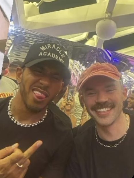 Sir Lewis Hamilton Updates on Twitter: Sir Lewis Hamilton Updates on Twitter: