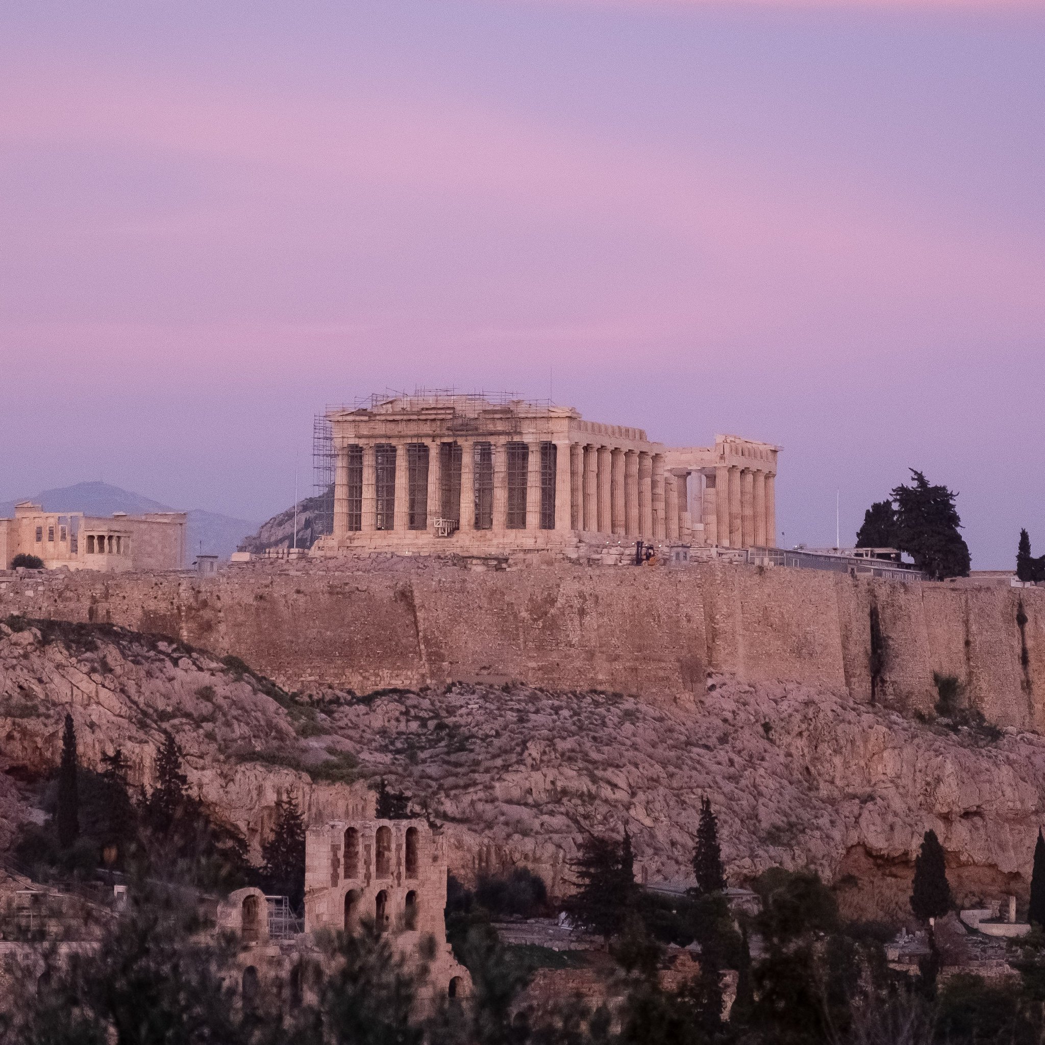 AJ+ on Twitter: "The UK culture chief ruled out permanently returning the Parthenon marbles to ...