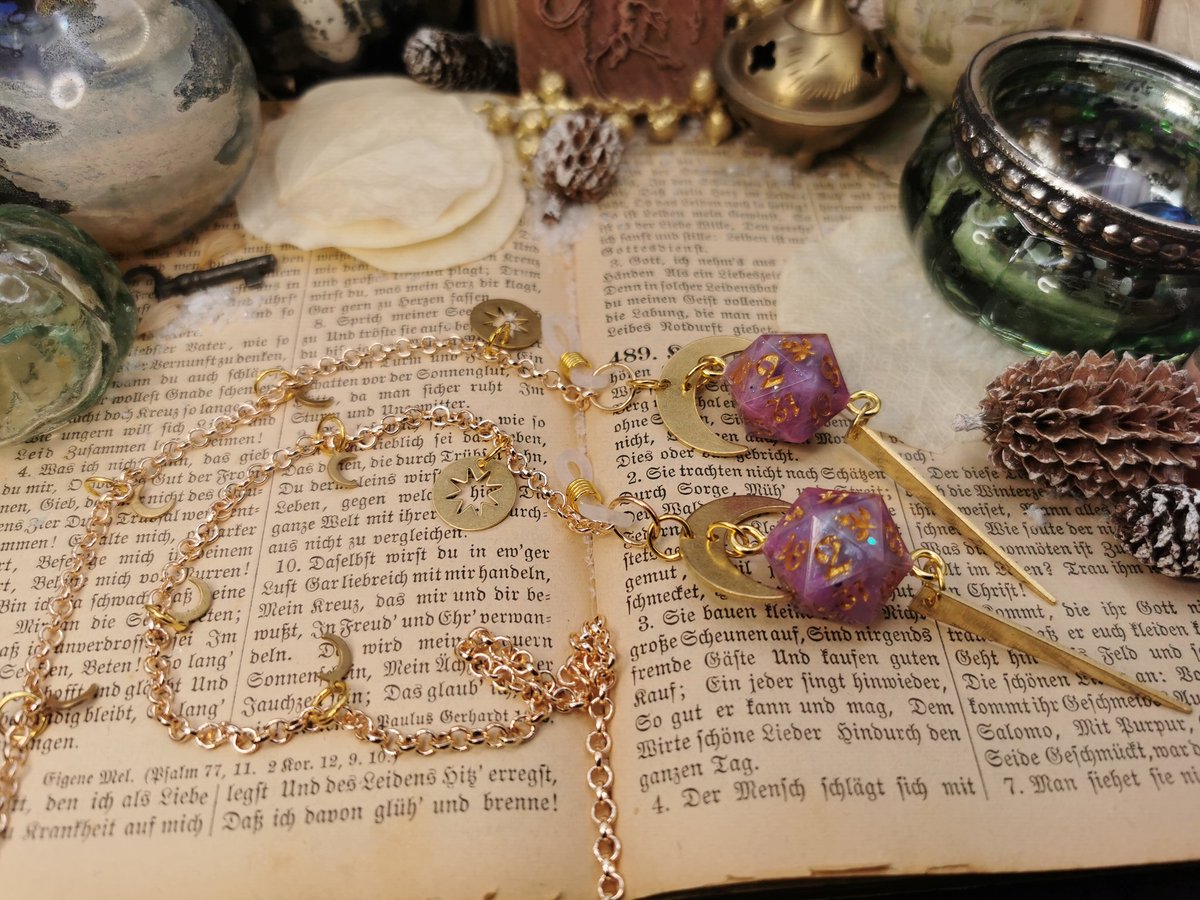 Spaethenarts - Lisa on Twitter: "I updated my Etsy Shop with some new items 💜 https://etsy.com ...
