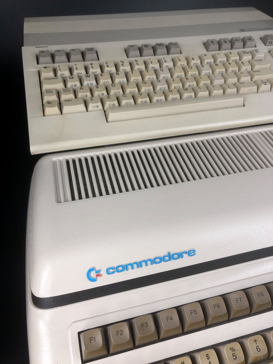 Commodore International Historical Society on Twitter: "A tale of two 128s: the 1982 #Commodore ...