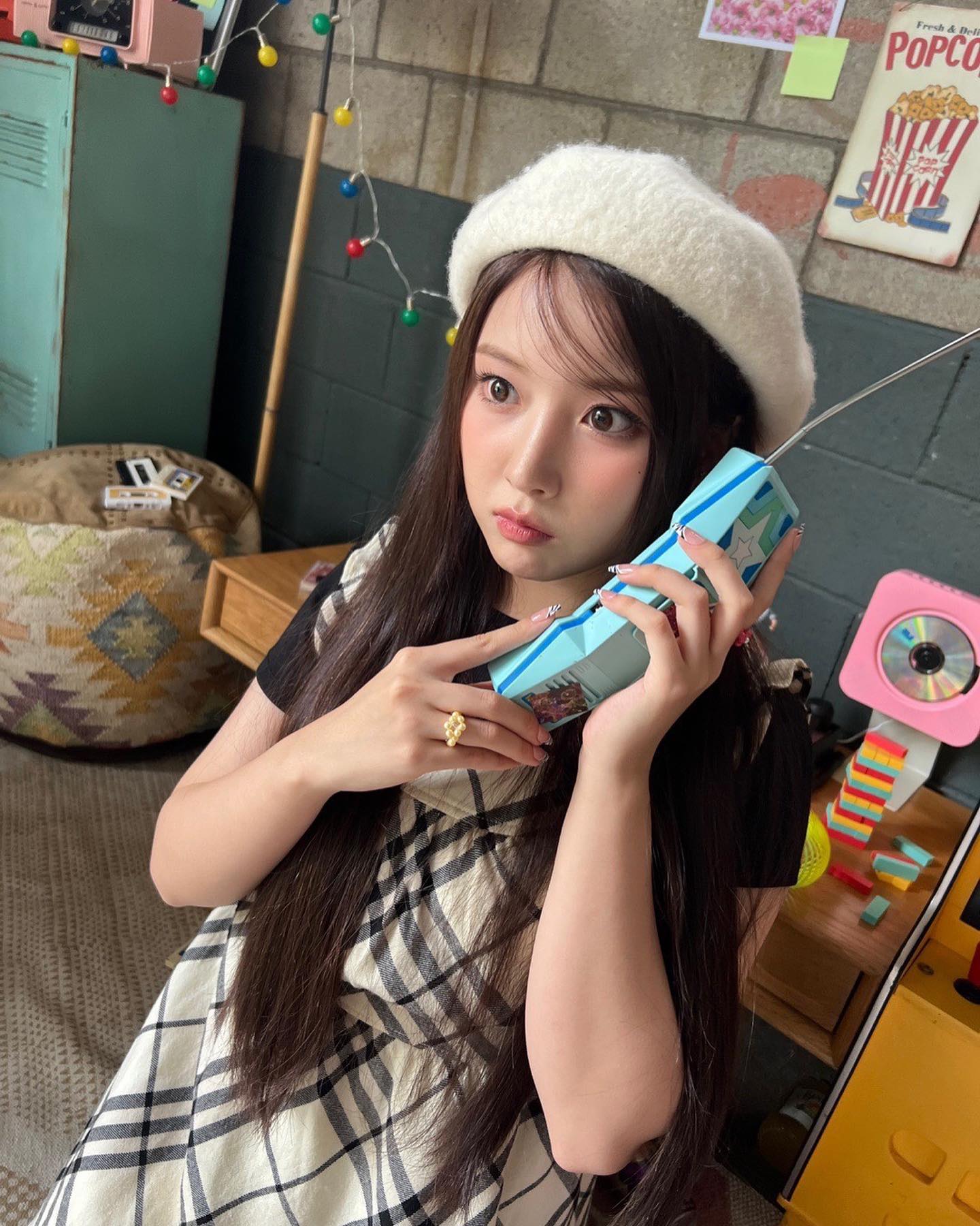 nmixx pics on Twitter: "NMIXX official instagram update with Jiwoo (1/2) https://t.co/sQP7ZLHF3I ...