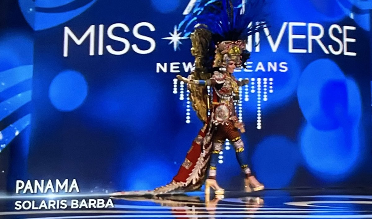 Cartelera Gallinazo - El Gallinazo