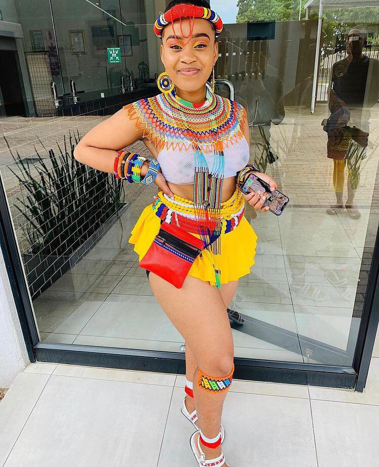 Mzilikazi wa Afrika on Twitter: "MAKOMBA NDLELA: Loko u nga fambi u ta teka makwenu # ...