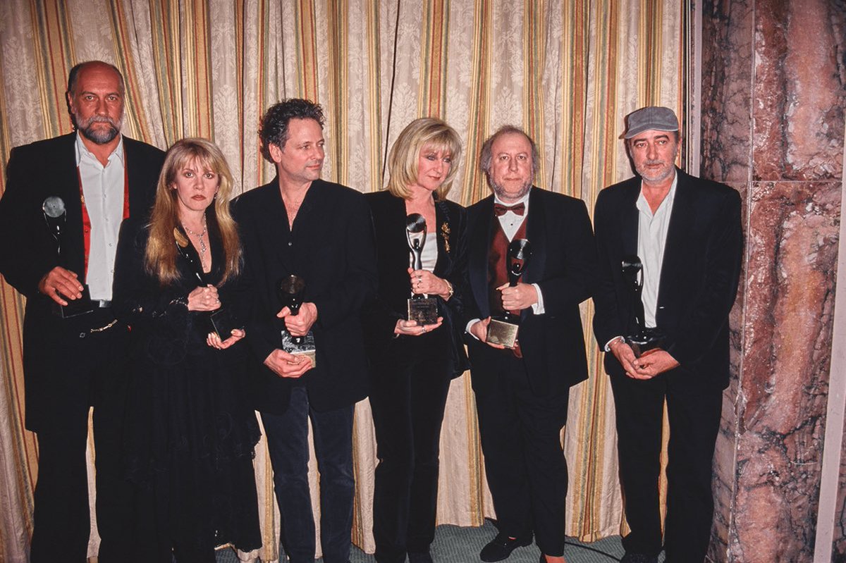 FLEETWOOD MAC NEWS on Twitter: "25 years ago today, January 12, 1998 Fleetwood Mac took their ...