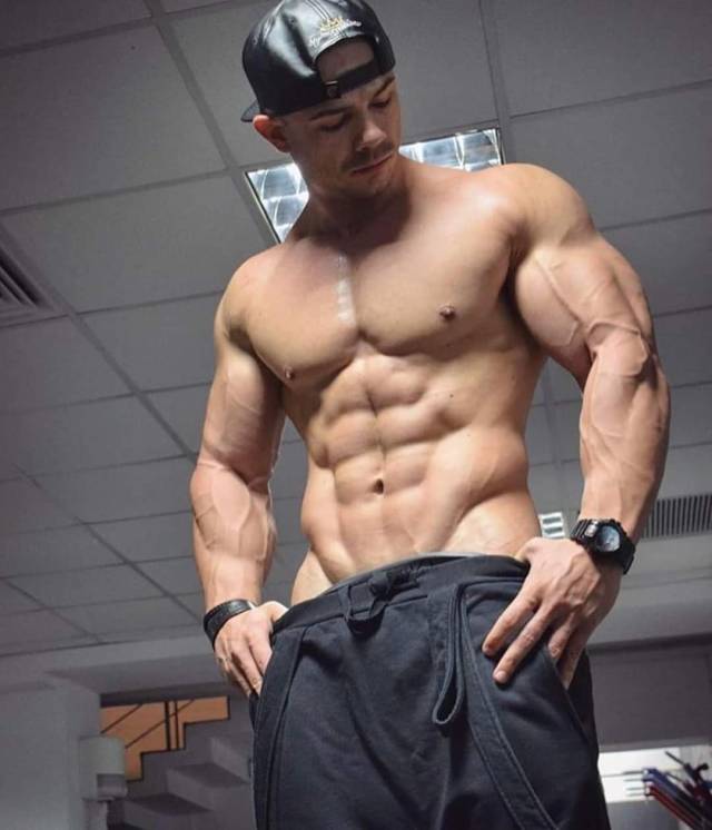 alphayoungfighter 👊🏻21k on Twitter: "real alpha bro #boxing #fight #muscle #alpha #dude #ring # ...