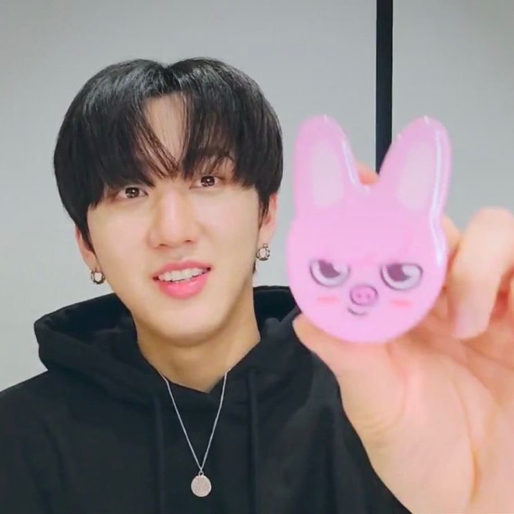 🍟 on Twitter: "dwaekki really is changbins baby