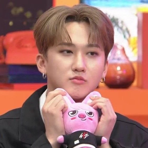 🍟 on Twitter: "dwaekki really is changbins baby