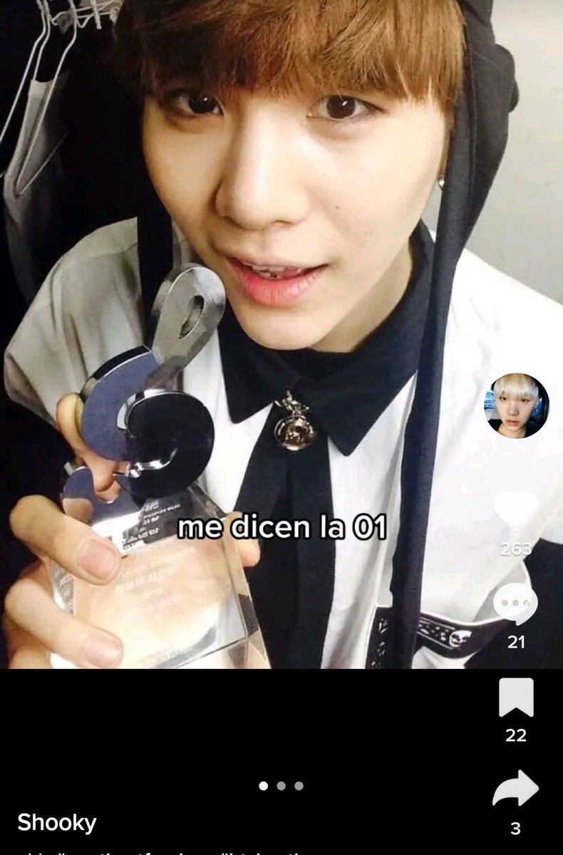 ari 🇵🇪 on Twitter: "Devoró 💋"