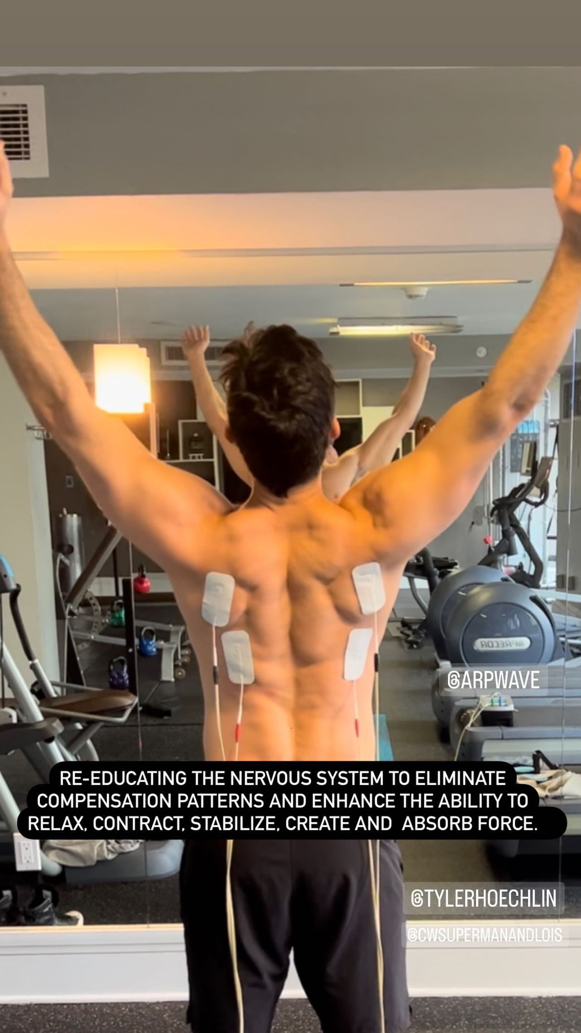 Tyler Hoechlin Workout