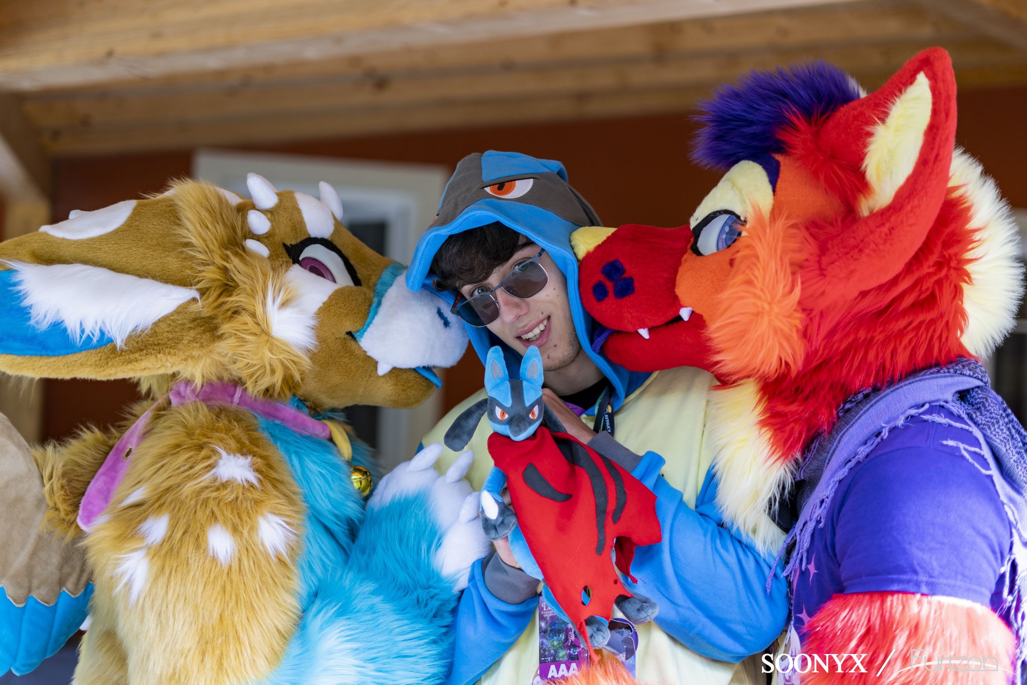 StuffedTailsFursuits ️Furizon Beyond on Twitter: "Riverside 2021 Vs Riverside 2022 Can you find ...