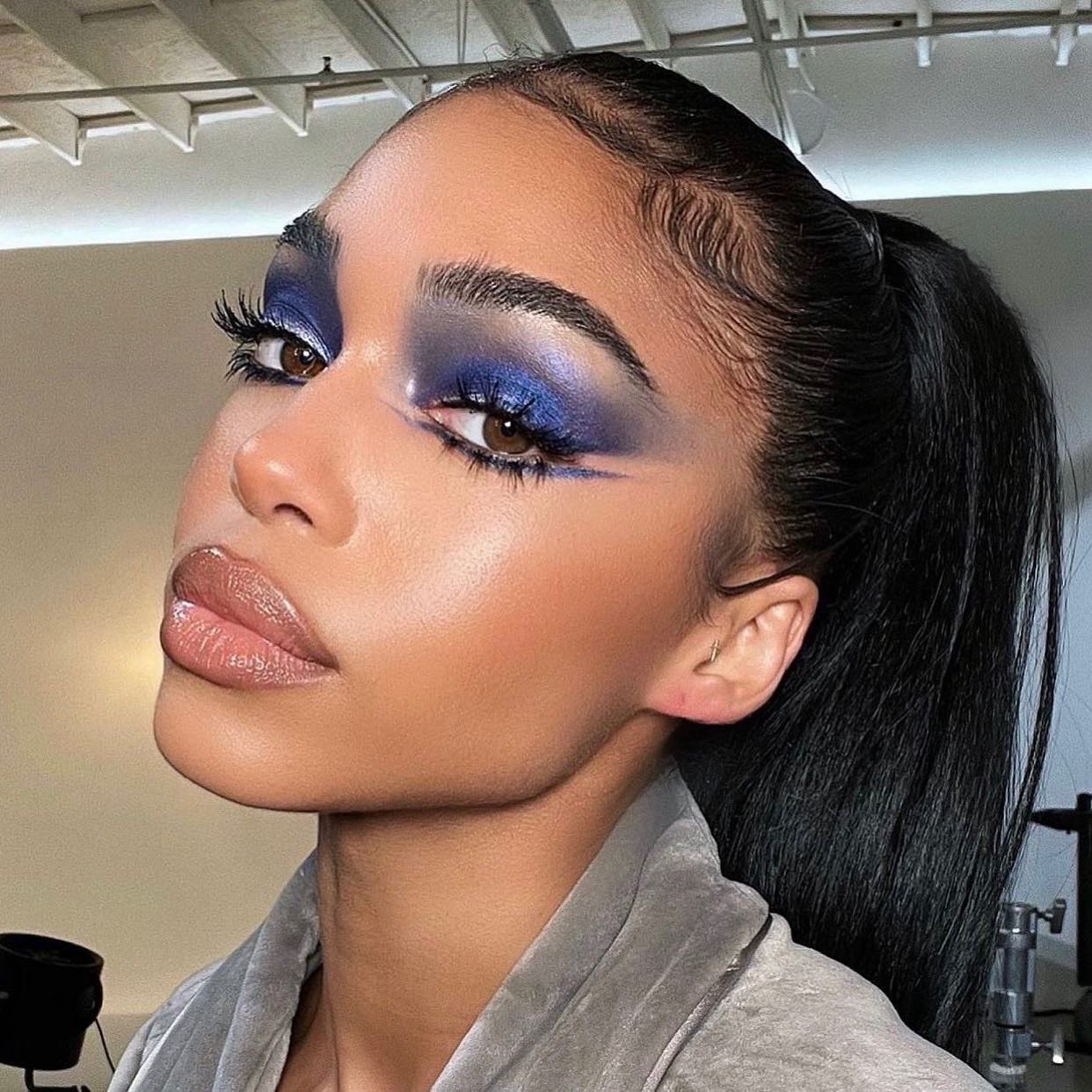 MEFeater Magazine on Twitter: "26 years of giving Black girl luxury aesthetic. Happy Birthday to ...