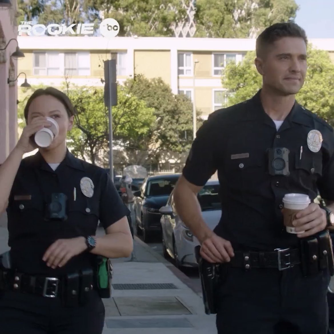 erin on Twitter: "she can’t stop looking at him #therookie #chenford ...